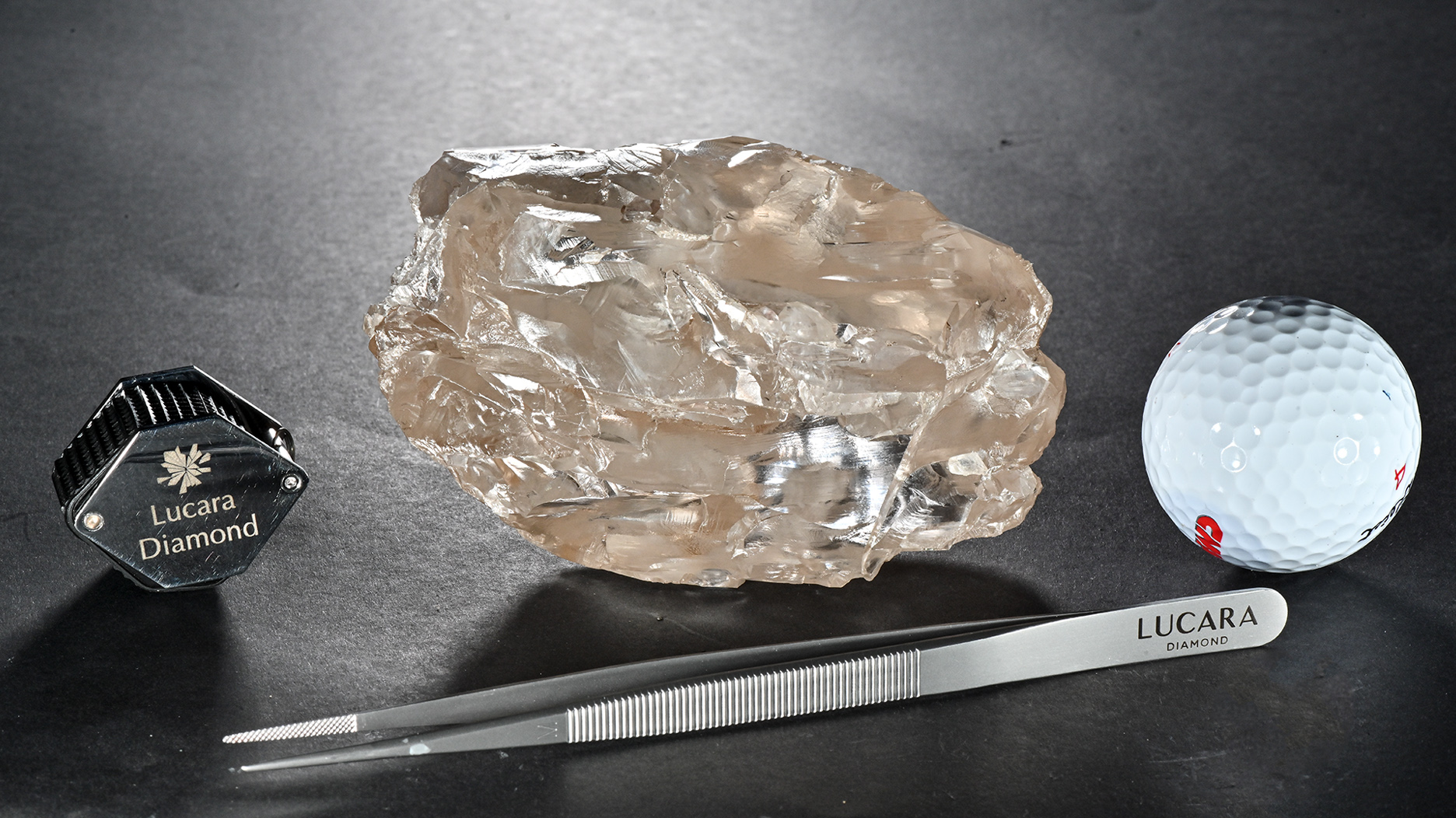 2,492-Carat Diamond Recovered From Botswana Diamond Mine | National Jeweler